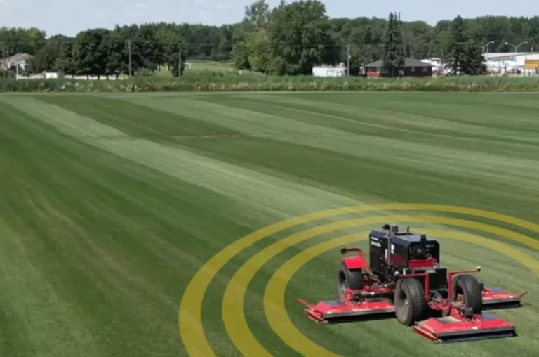 Navigator - Autonomous Mowing from Progressive Turf